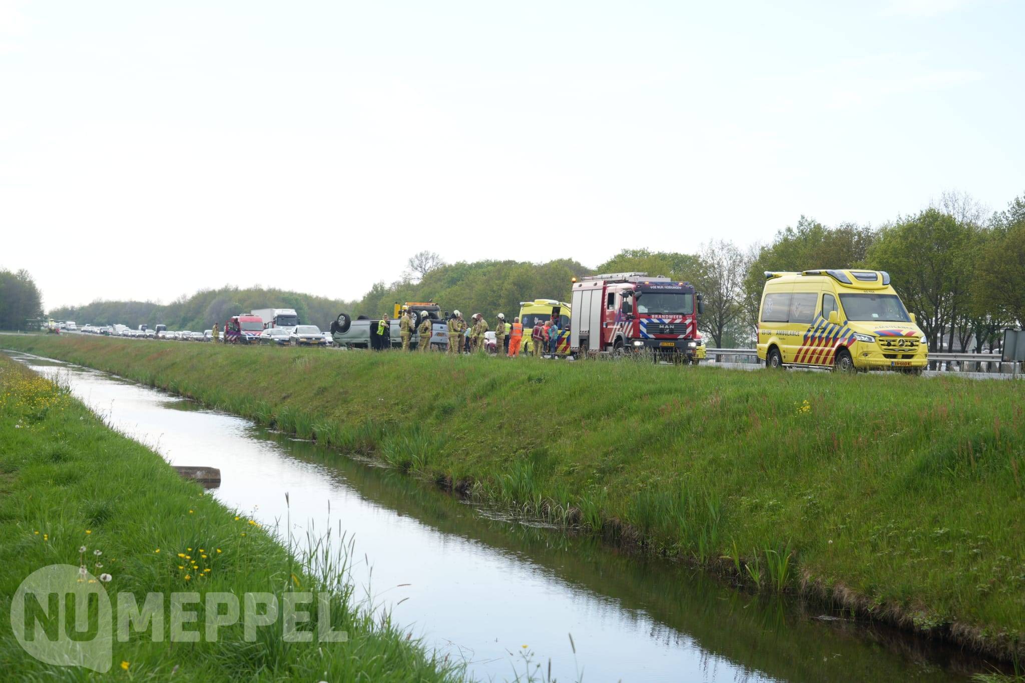 UPDATE: Ongeval op A28 bij oprit De Wijk - Numeppel
