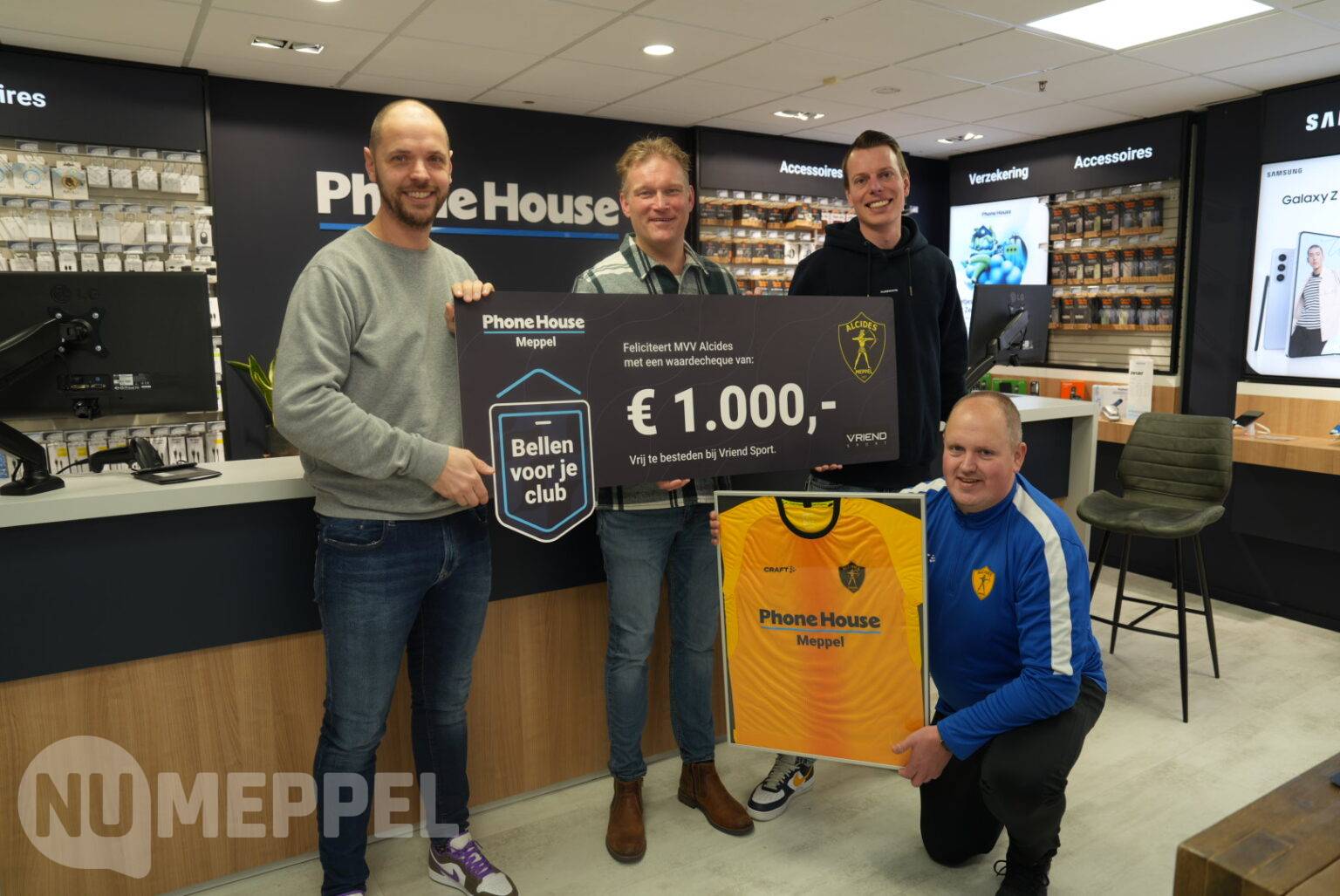 MVV Alcides wint teamprijs van ‘Bellen voor je club’-actie in Meppel ...