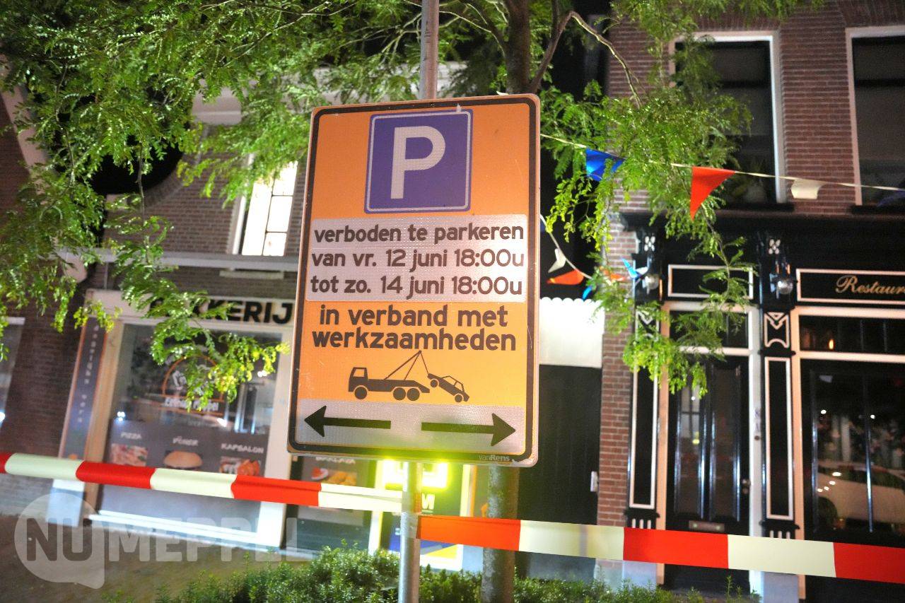 Meerdere auto's weggesleept tijdens Grachtenfestival in Meppel - Numeppel
